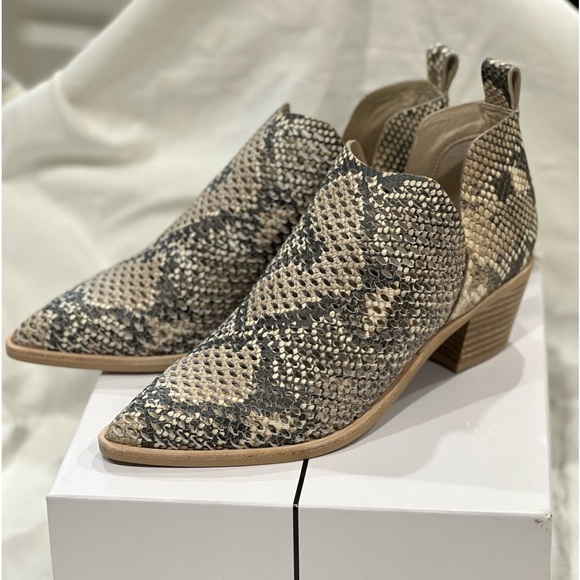 Dolce Vita | Shoes | Dolce Vita Blacktan Snake Print Leather Bootie ...